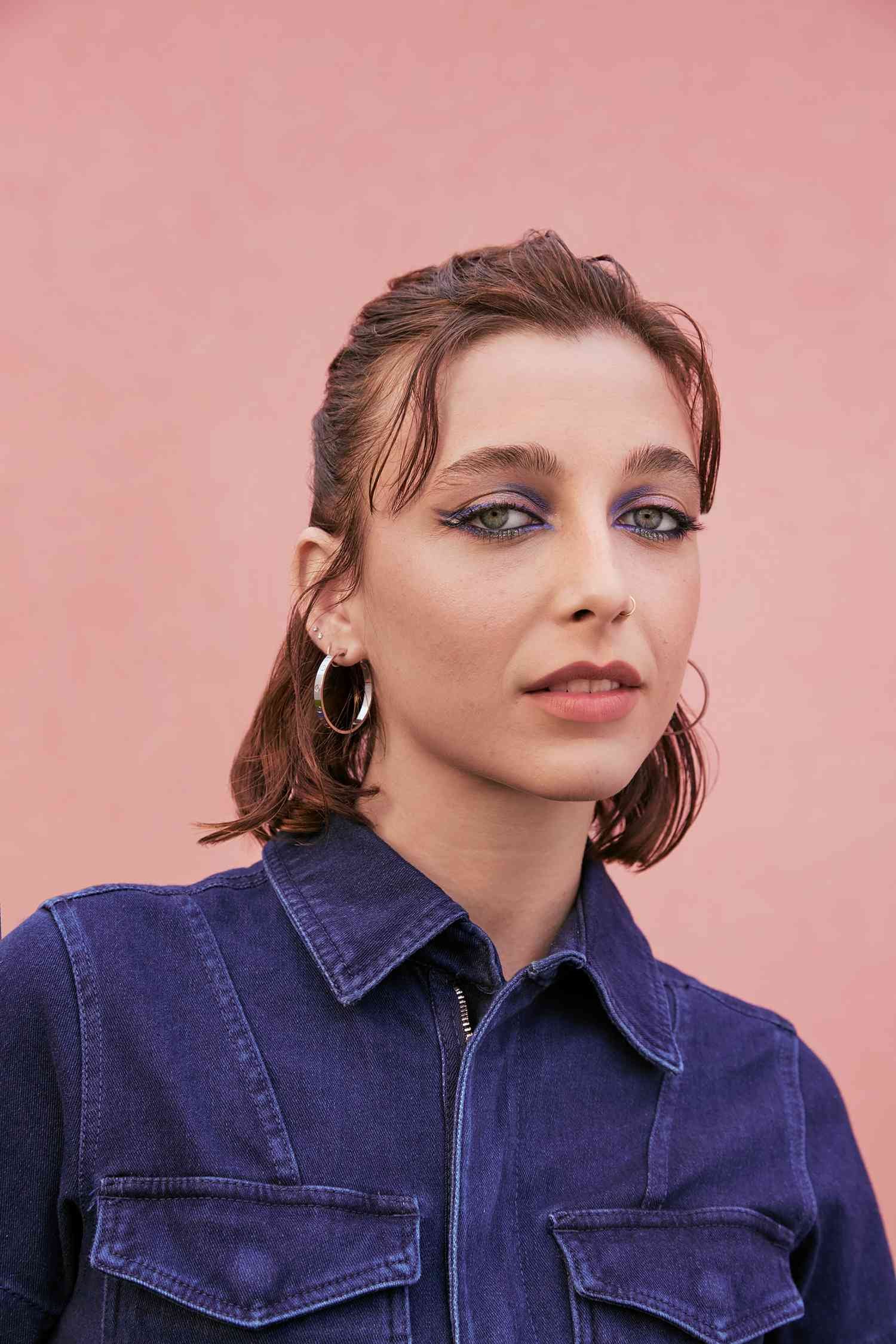 Emma Chamberlain - Bio: Age, Height, Net Worth, Family, Life Story